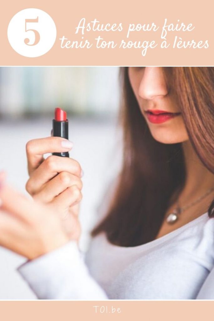 Comment faire tenir ton rouge à lèvres ? | TOI